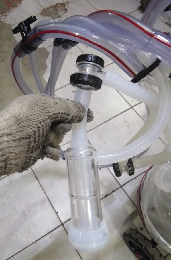 * OrdeÃƒÂ±adora de leche ovejas ovinos cabras caprinos 30...